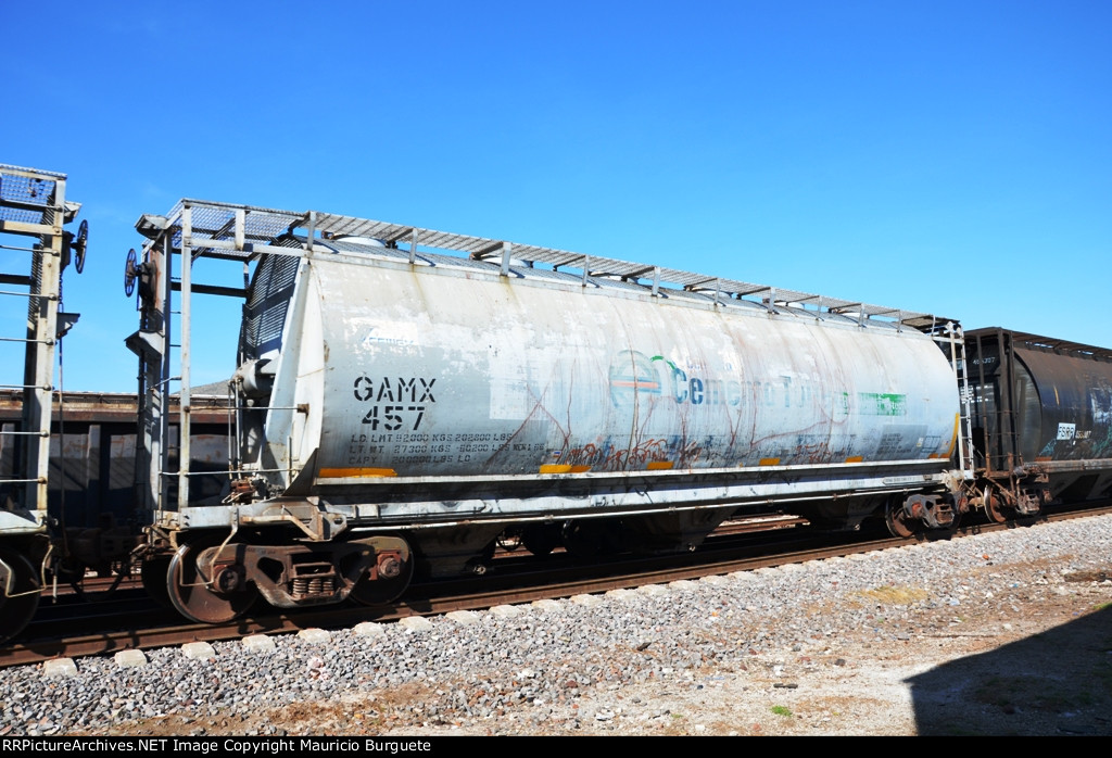 GAMX Cylindrical Hopper