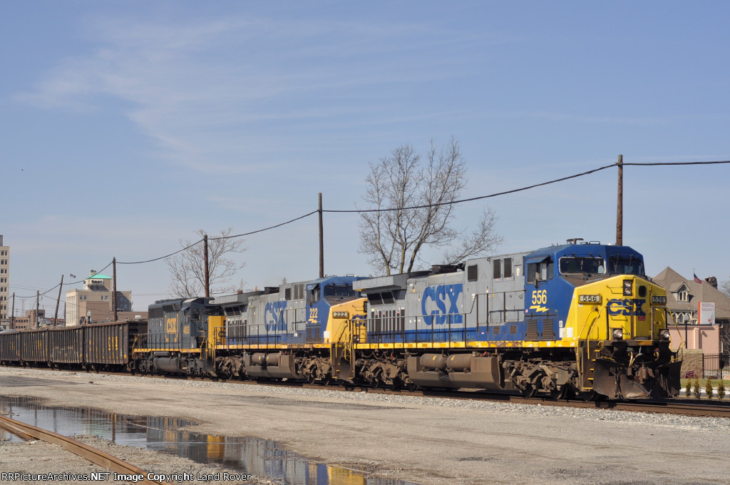 CSXT 556 On CSX Q 365 Eastbound