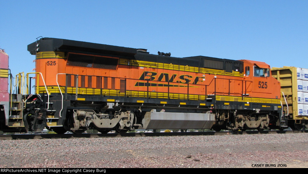 BNSF 525