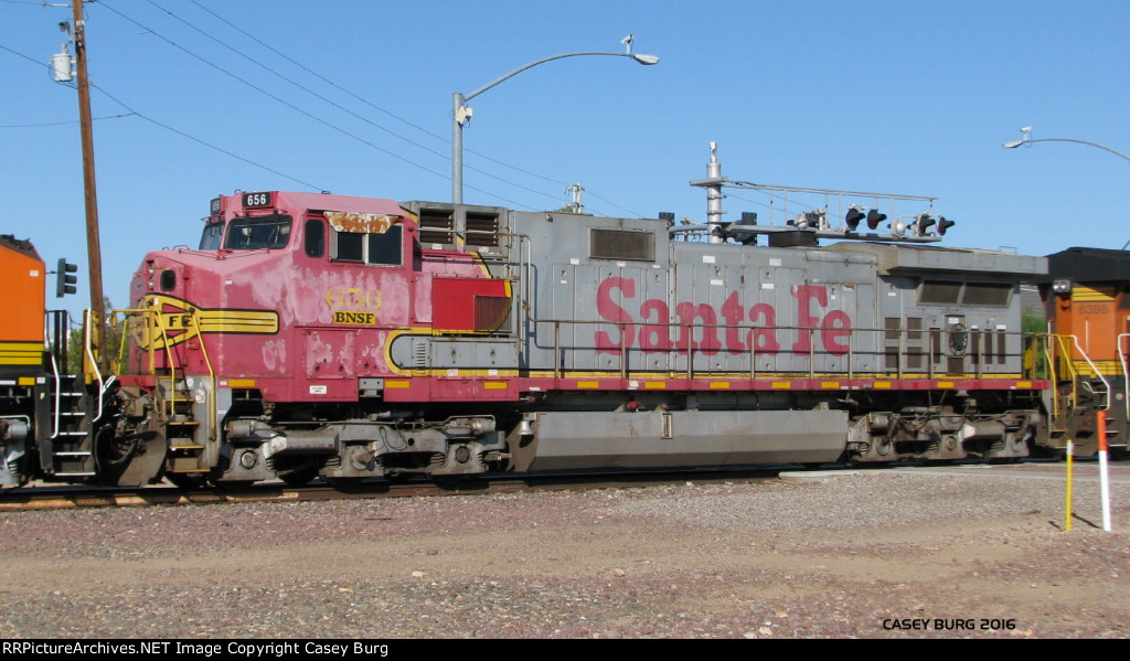BNSF 656