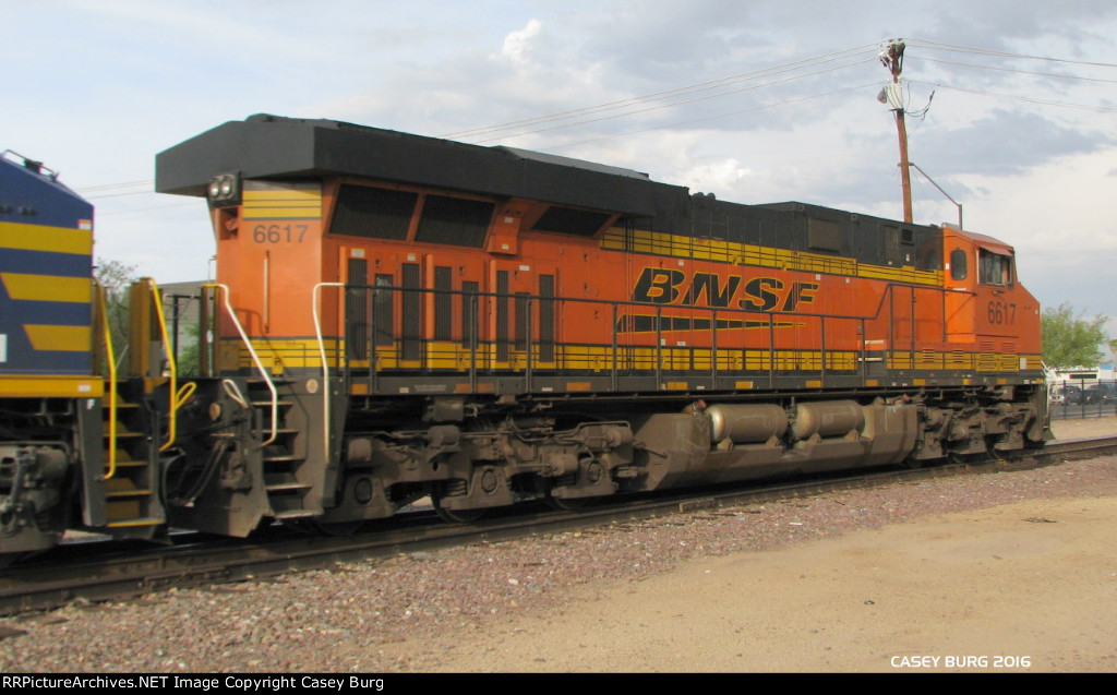 BNSF 6617