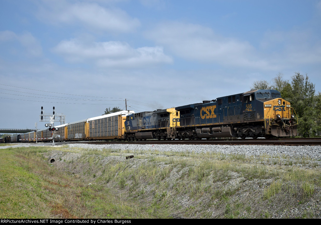 CSX 585