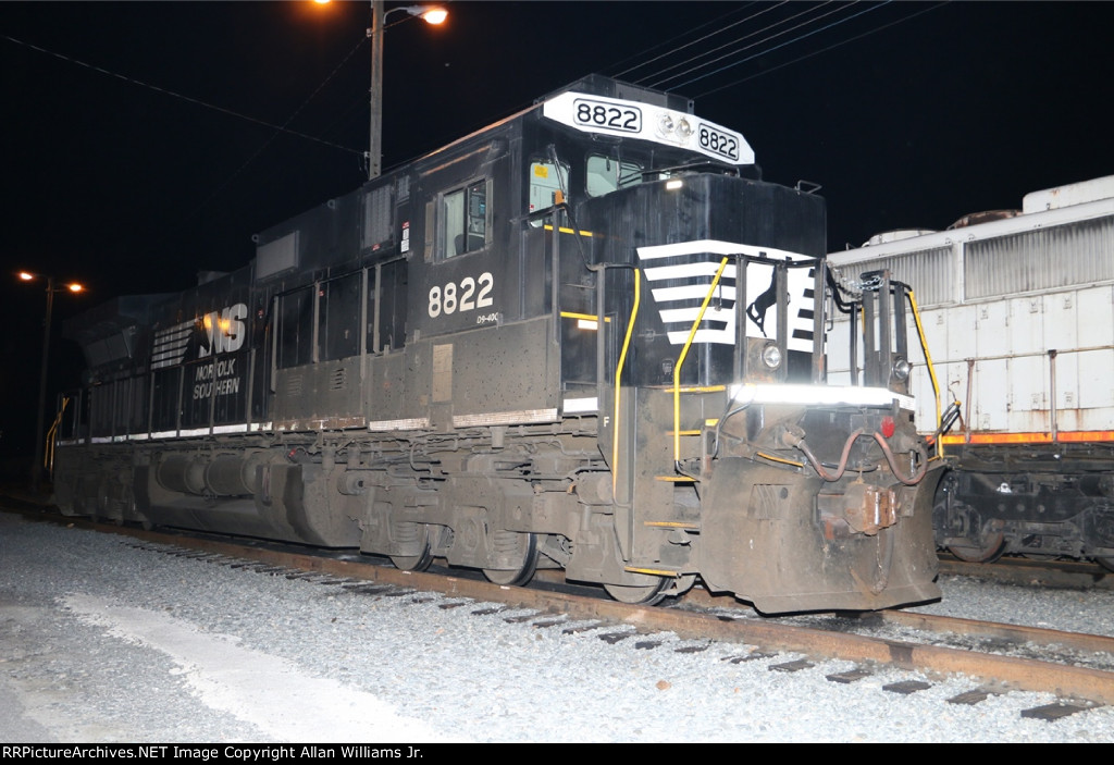 NS 8822