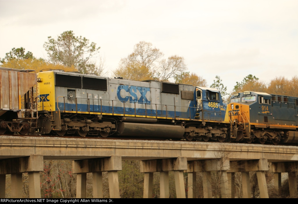 CSX 4685