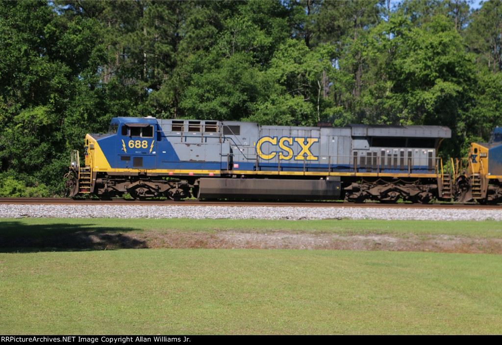 CSX 688