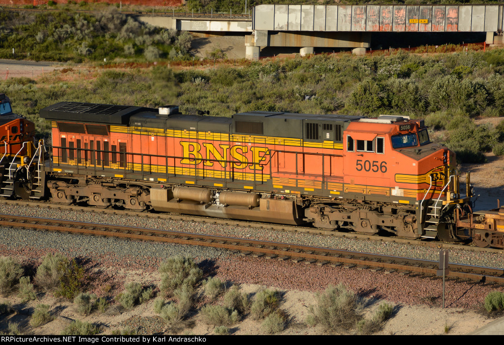 BNSF 5056