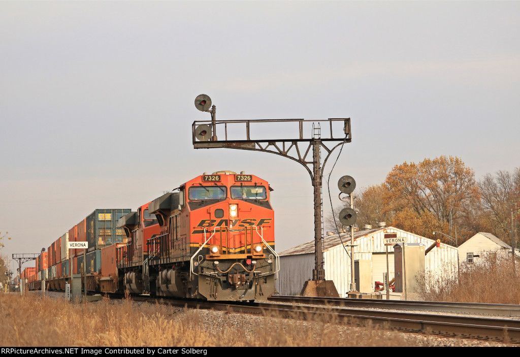 BNSF 7326