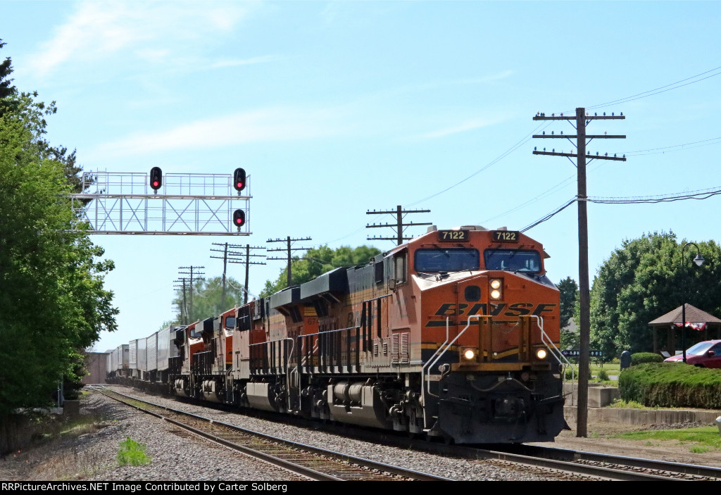 BNSF 7122