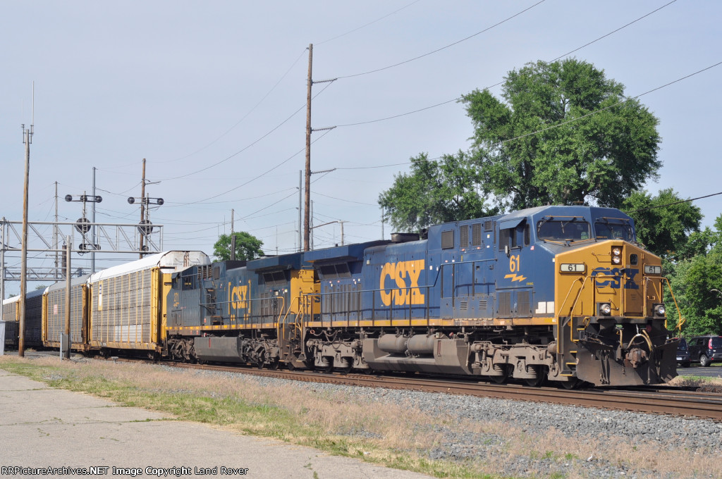 CSXT 61 On CSX Q 243 Southbound