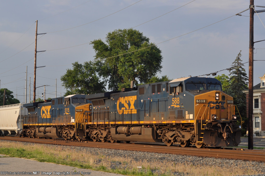 CSXT 588 On CSX J 783 Southbound