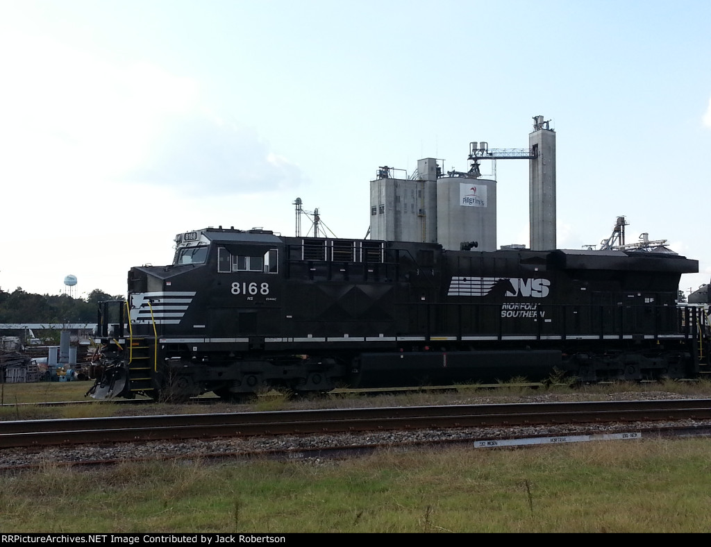 NS 8168 ES4400AC Locomotive