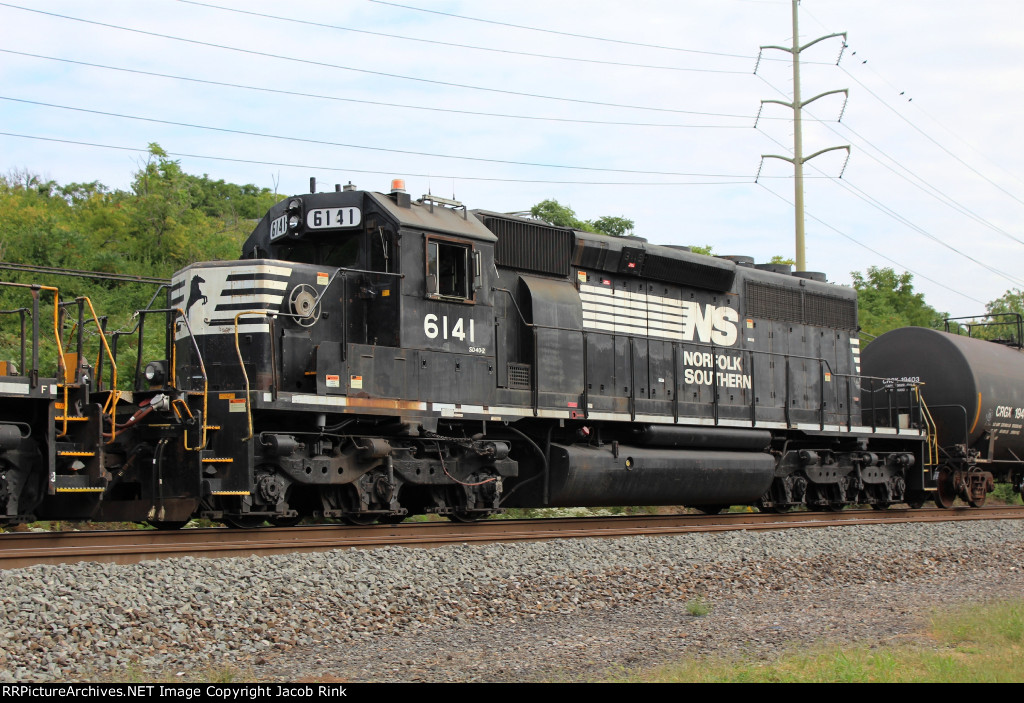 Norfolk Southern SD40-2 6141
