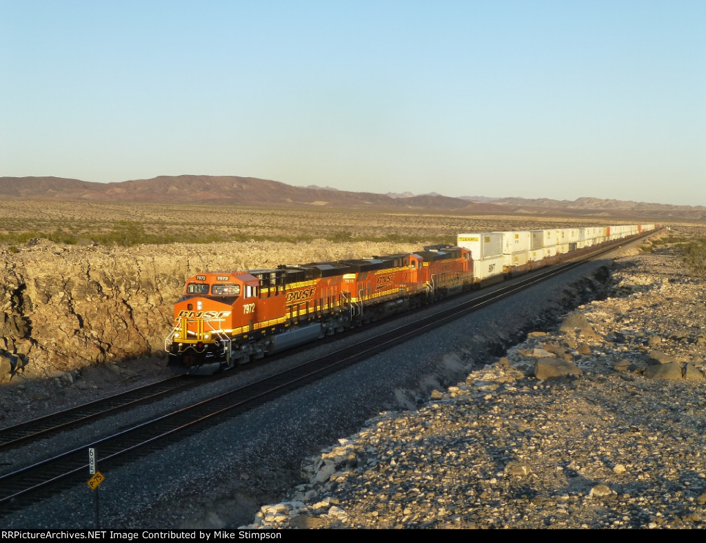 BNSF westbound at Ash Hill
