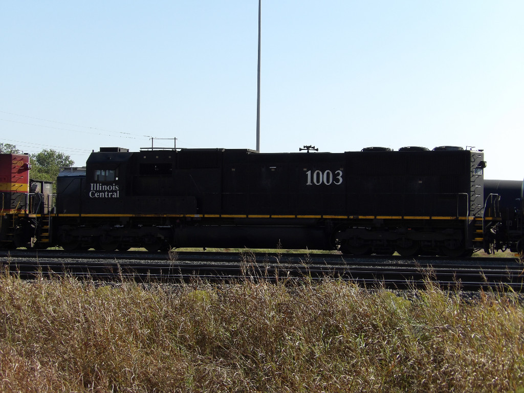 IC SD70 1003