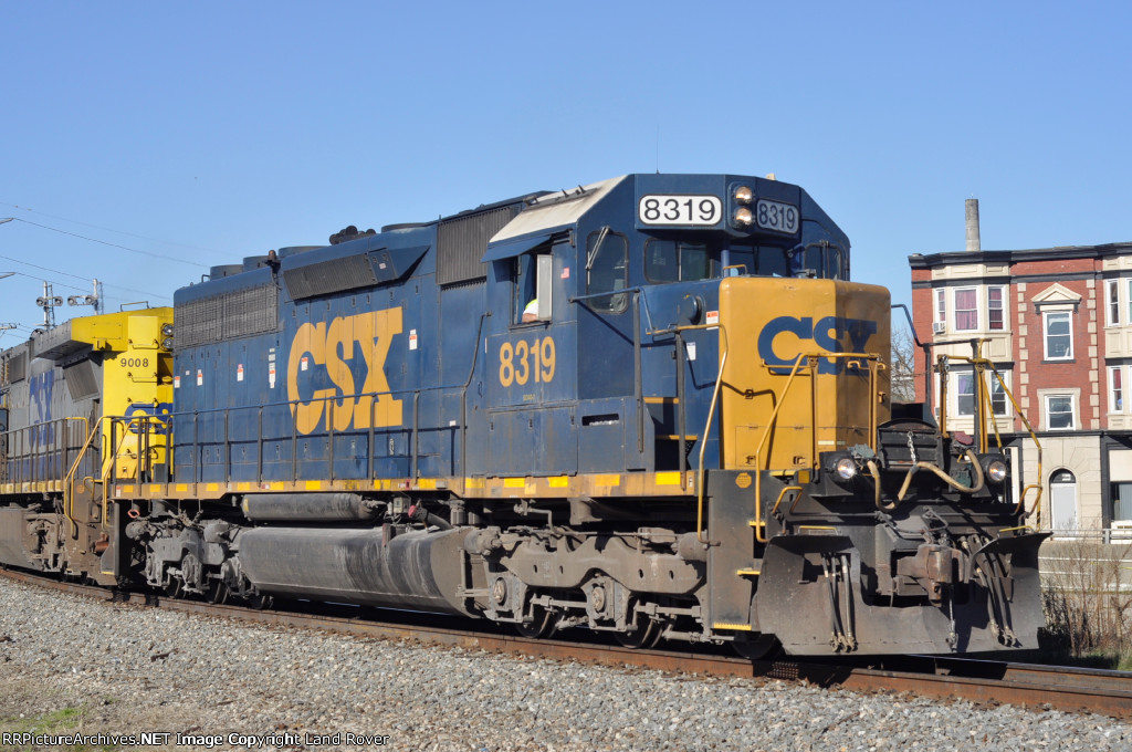 CSXT 8319 East On The NS