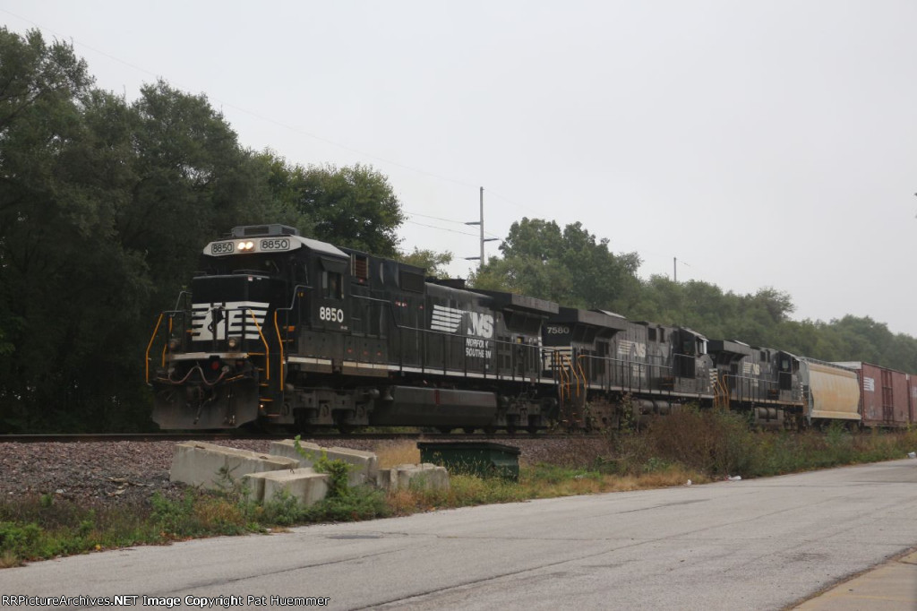 NS 8850