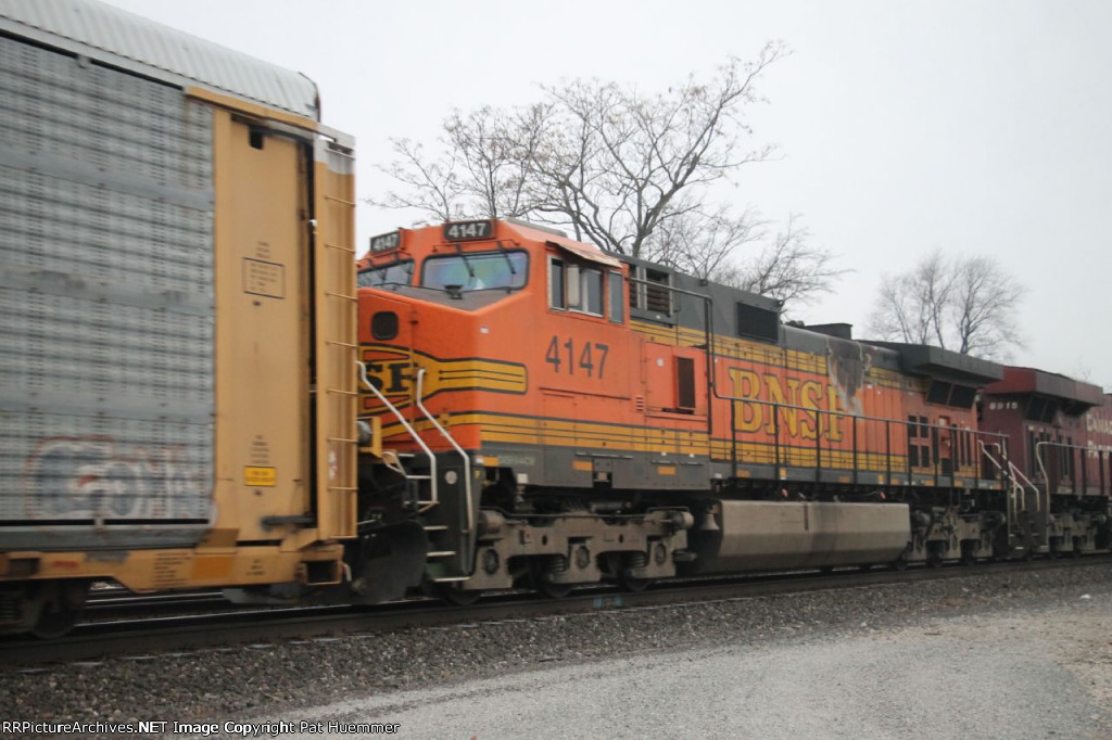 BNSF 4147