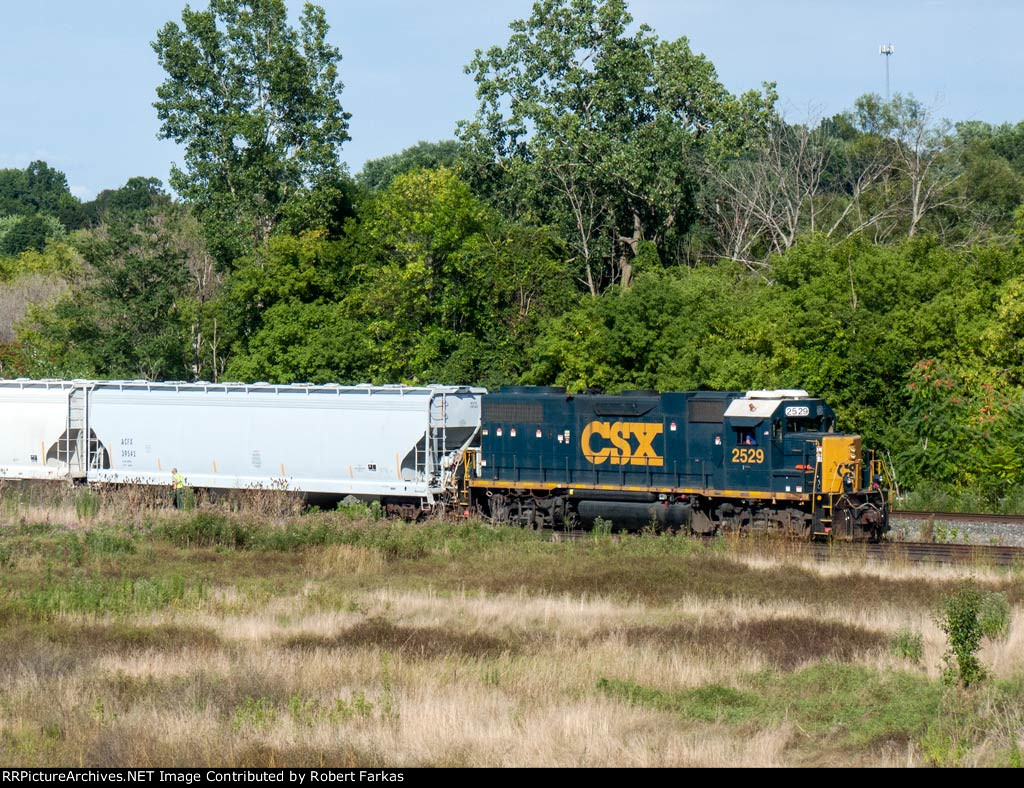 CSX 2529