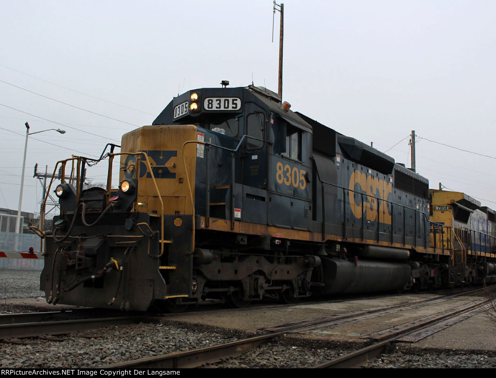 CSX 8305