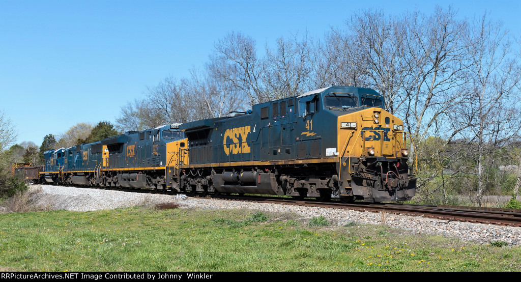 CSX 41 on q541 at mp262