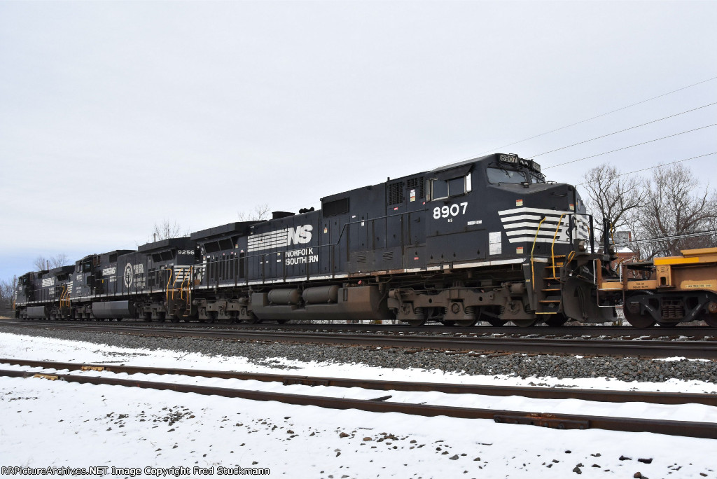 NS 8907