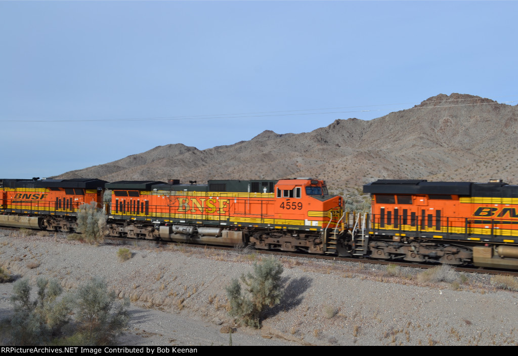 BNSF 4559