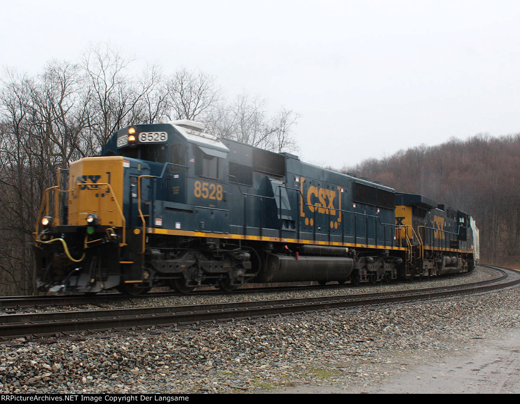 CSX 8528 Q394-27