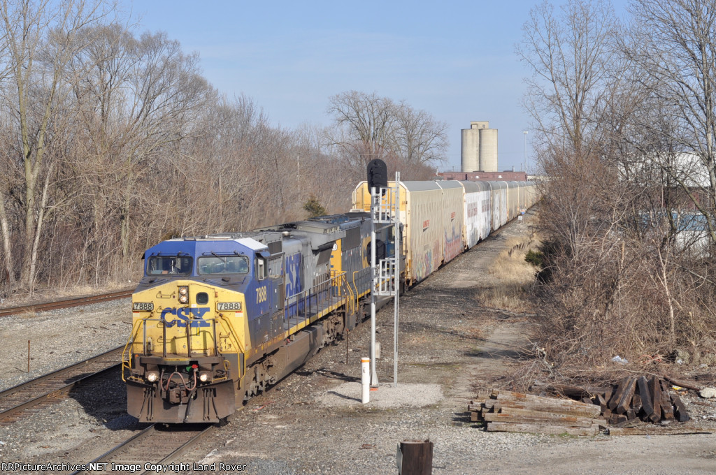CSXT 7888 On CSX Q 255 Westbound