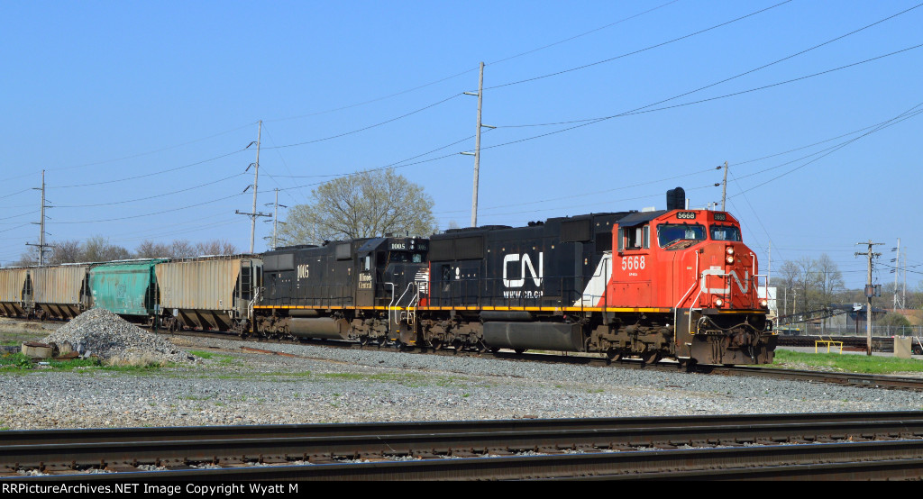 CN 5668 and IC 1005