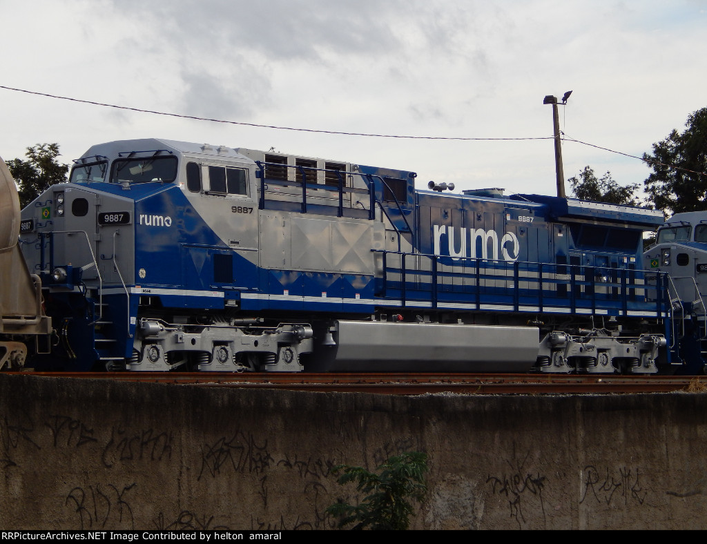 RUMO 9887
