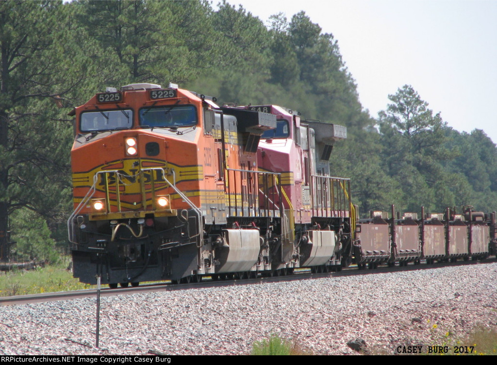 BNSF 5225