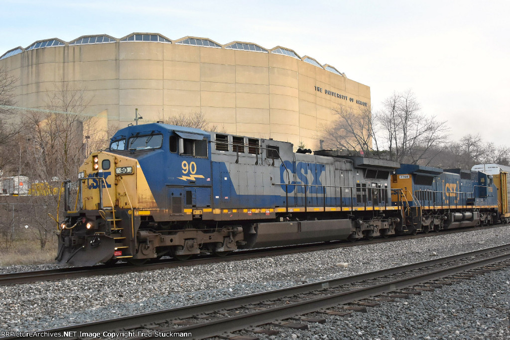 CSX 90 would look great after a bath.