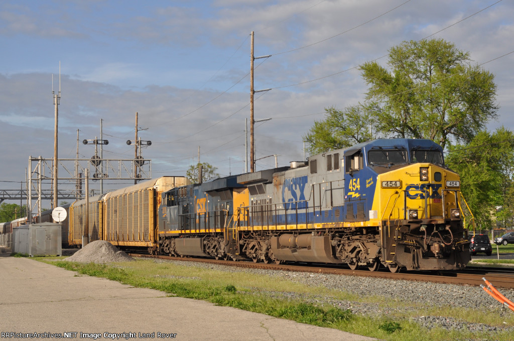 CSXT 454 On CSX Q 241 Southbound