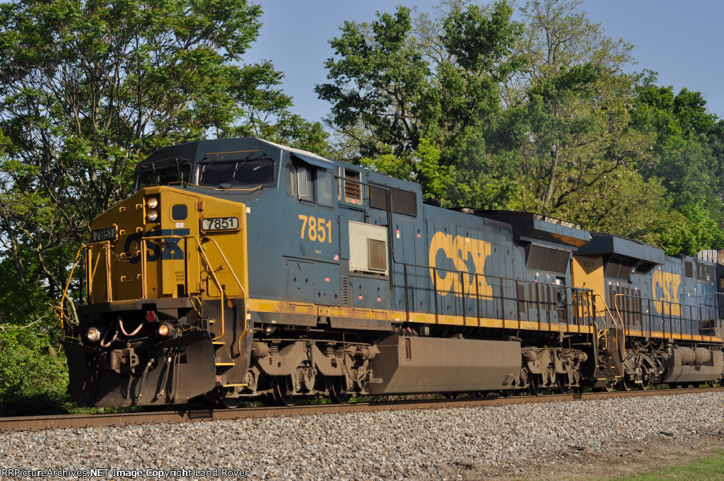 CSXT 7851 East