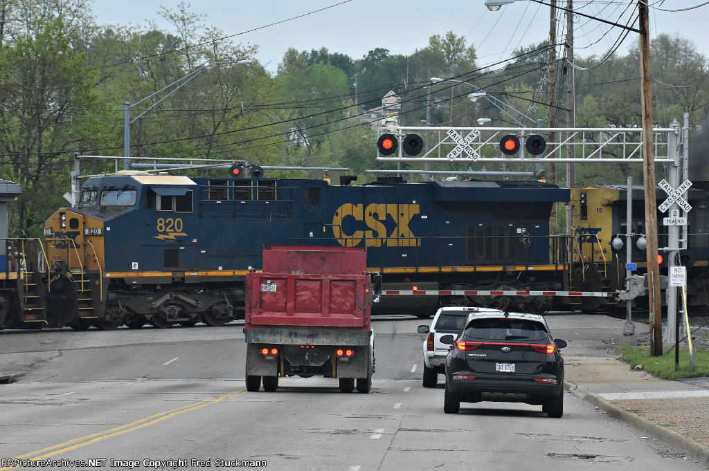 CSX 820