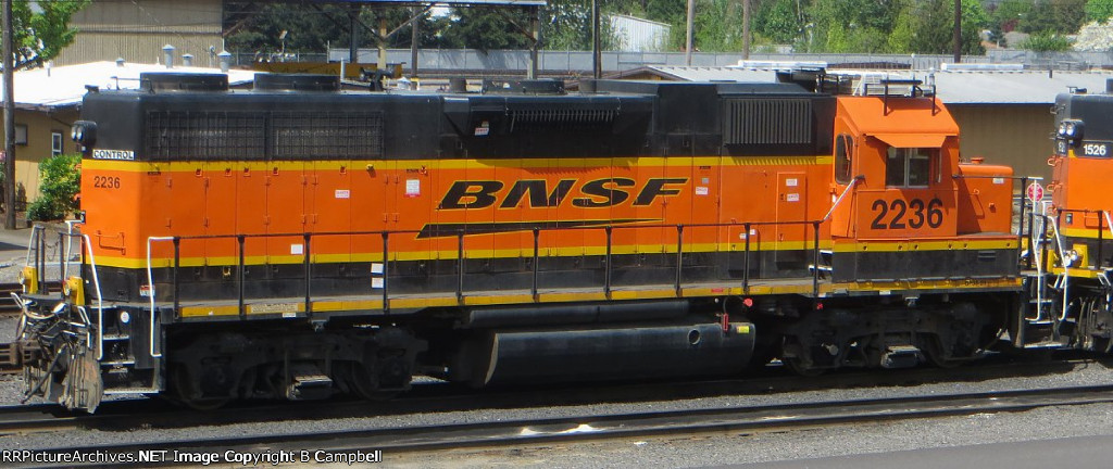 BNSF 2236