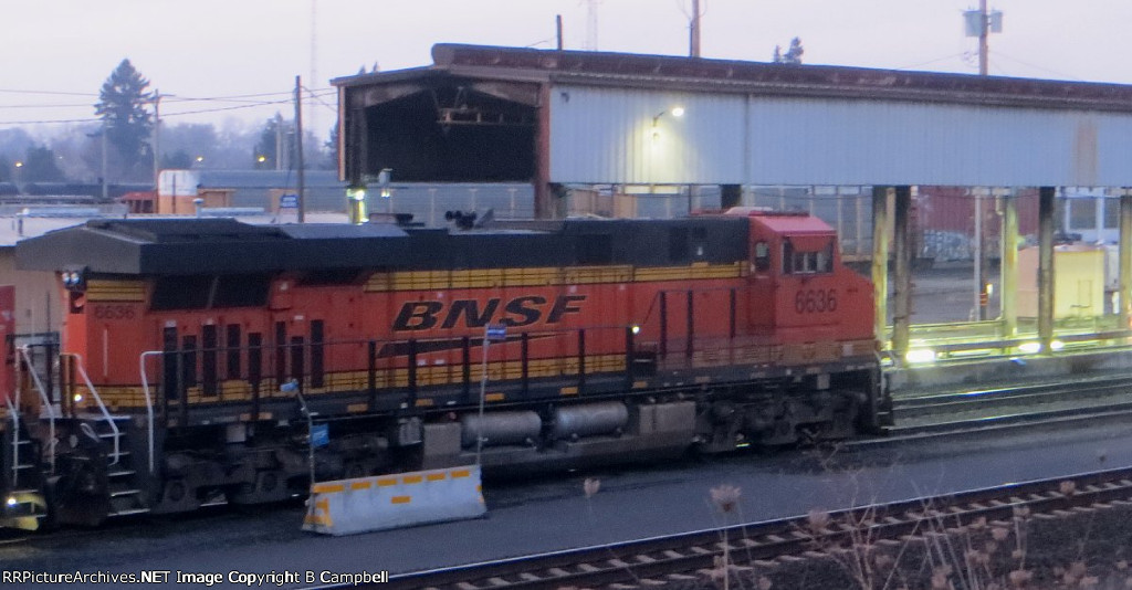 BNSF 6636