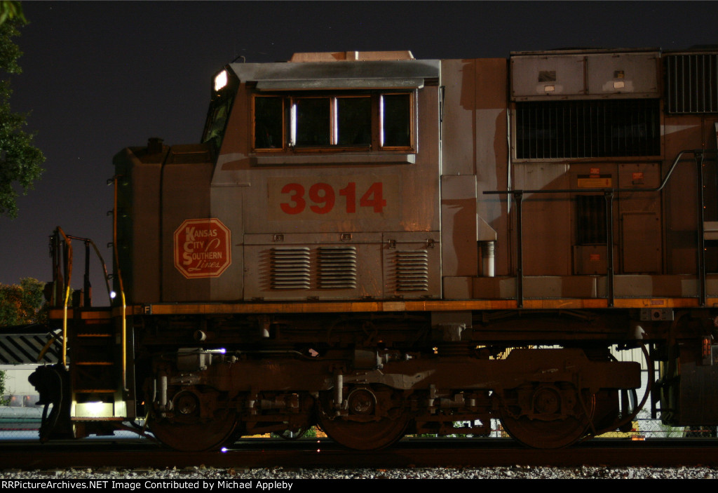 Cab of KCS 3914