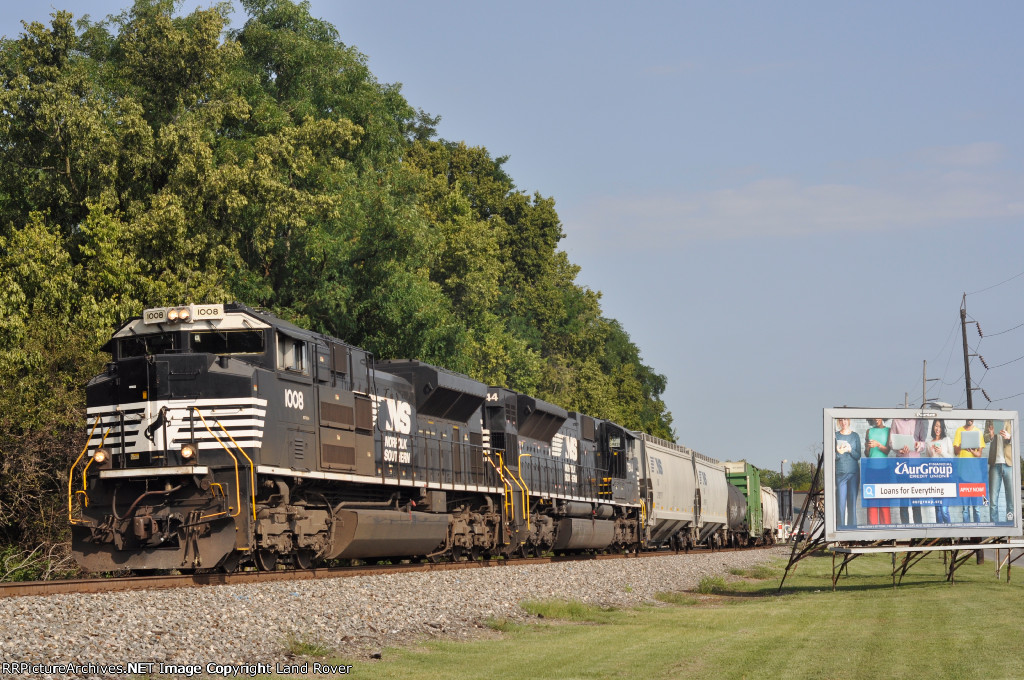 NS 1008 On NS 123 Eastbound