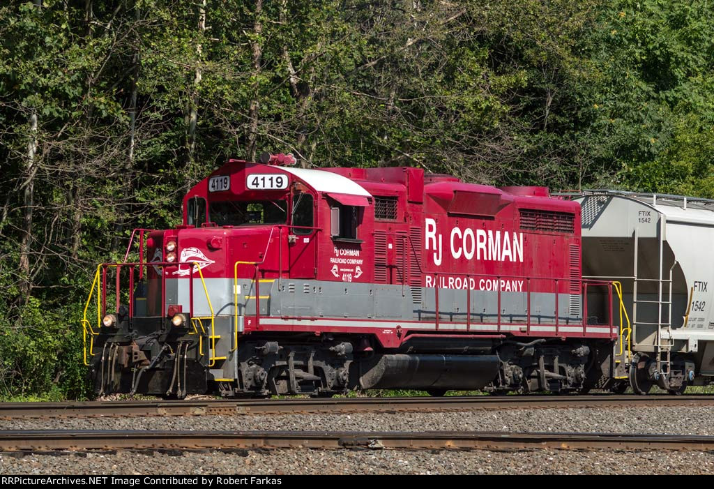 RJ Corman 4119