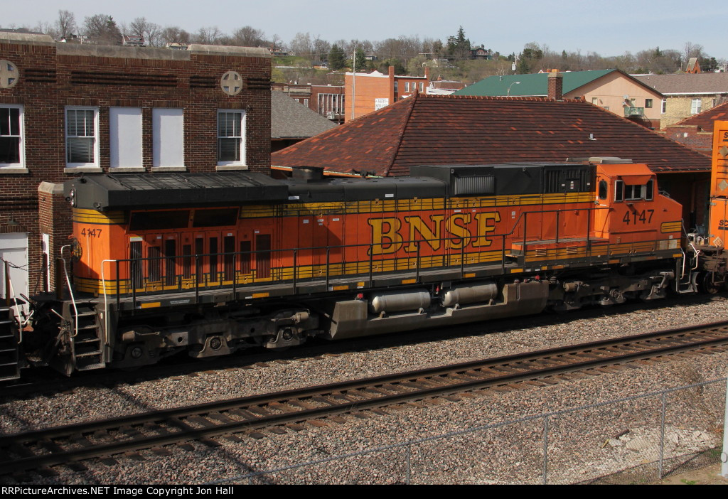 BNSF 4147