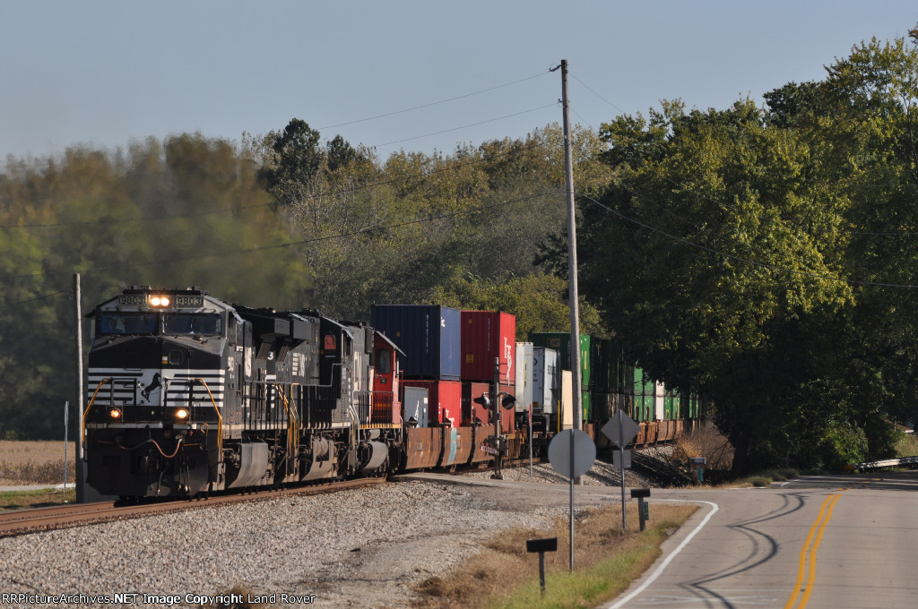 NS 9803 On NS 282 Westbound