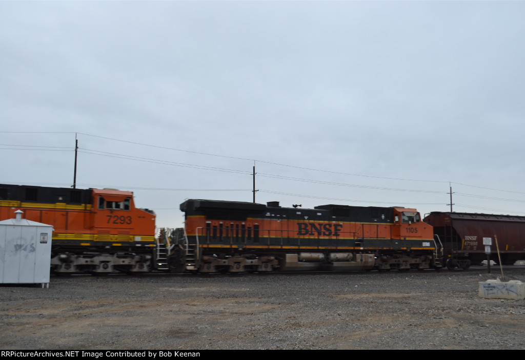 BNSF 1105