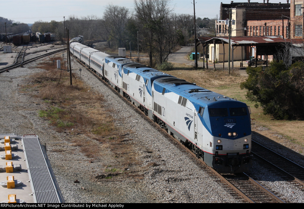 Amtrak 20.