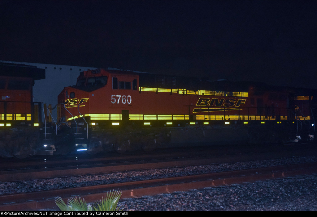 BNSF 5760 on the CitCom