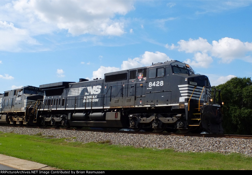 NS 8428