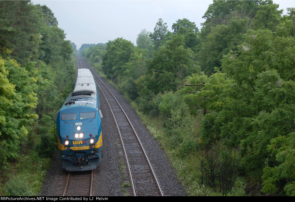 VIA 909