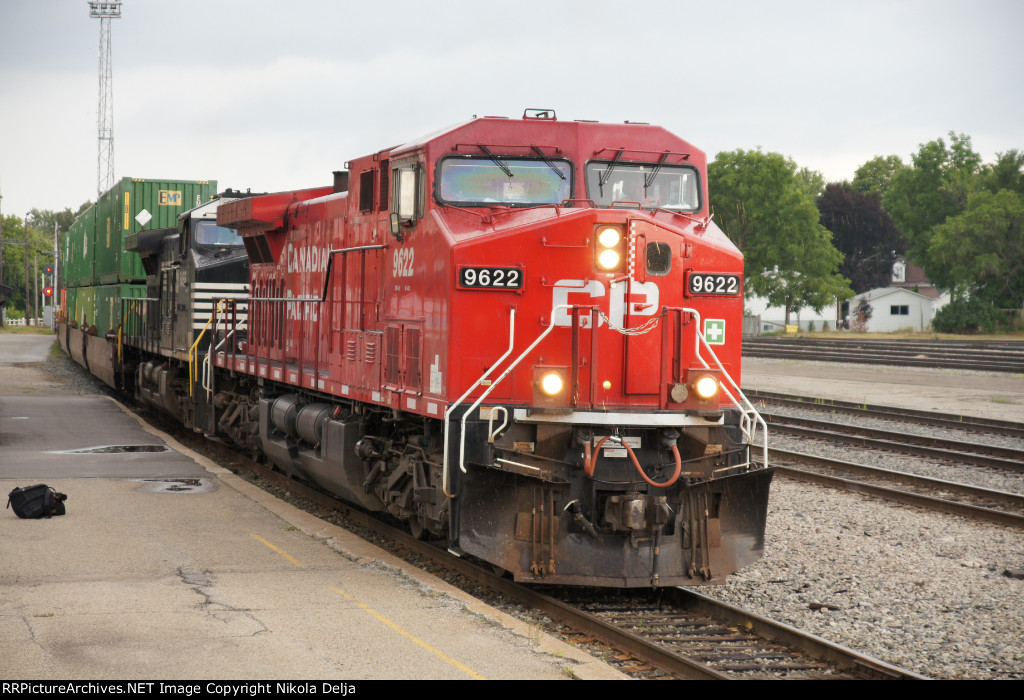 CP Double Stack Crew Change