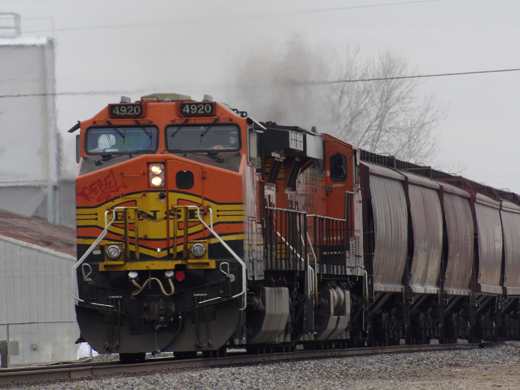 BNSF C44-9W 4920