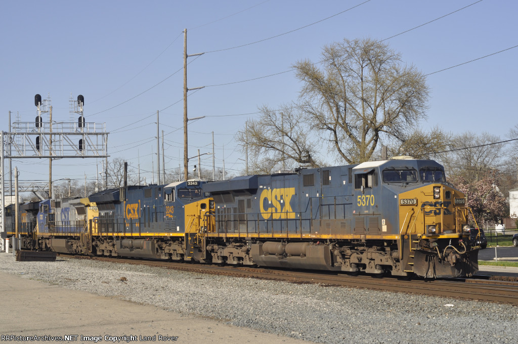 CSXT 5370 On CSX Q 261 Southbound